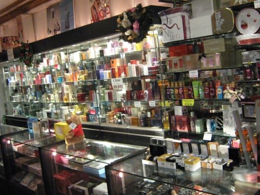 PERFUME WAREHOUSE - Updated August 2025 - 85 Whitechapel High Street ...