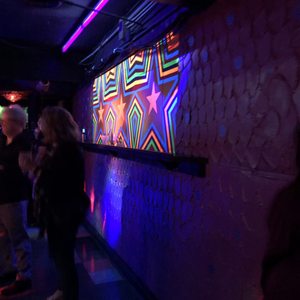 MAD PLANET - 43 Photos & 56 Reviews - 533 E Center St, Milwaukee ...