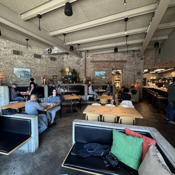 BRADDOCK PUBLIC HOUSE - Updated December 2025 - 98 Photos & 33 Reviews ...