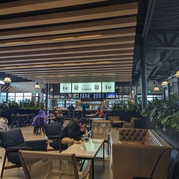 ELEMENT EATERY - Updated November 2024 - 259 Photos & 118 Reviews - 5350 Medpace Way, Cincinnati ...