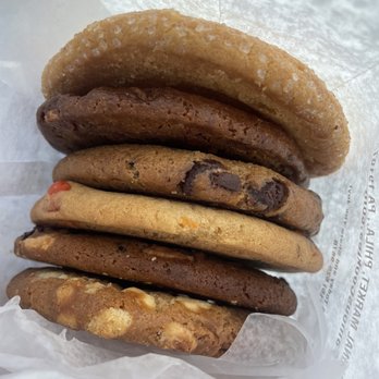 FAMOUS 4TH STREET COOKIE - RIDGE AVENUE - Updated December 2025 - 33 ...