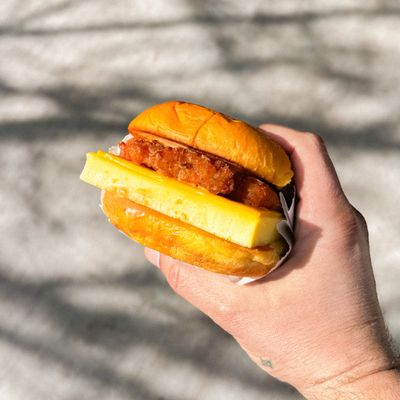 DISCO BURGER - Updated October 2025 - 68 Photos & 38 Reviews - 319 ...