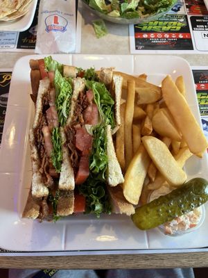 ROUTE 1 DINER RESTAURANT - Updated January 2026 - 74 Photos & 125 ...