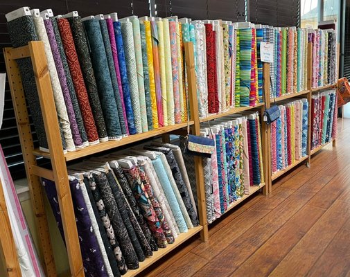 POPPY QUILT N SEW - Updated January 2026 - 12 Photos & 17 Verified ...