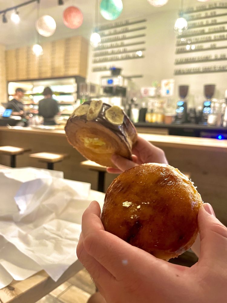 SLODOCO DONUTS - Updated June 2024 - 37 Photos & 31 Reviews - 195 ...