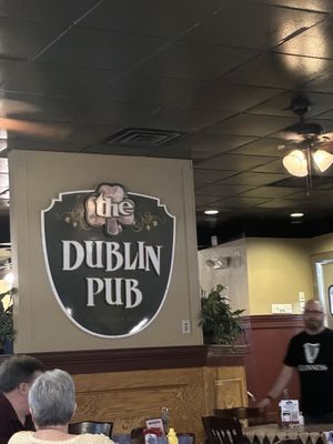THE DUBLIN PUB - Updated December 2025 - 82 Photos & 247 Reviews - 1975 ...
