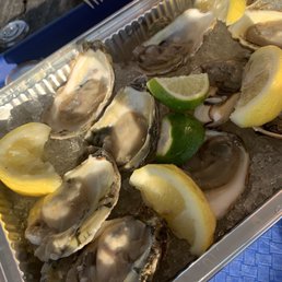 WHITE CAP FISH MARKET - Updated July 2025 - 143 Photos & 97 Reviews ...