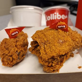 JOLLIBEE - 753 Photos & 311 Reviews - 555 N King St, Honolulu, Hawaii ...