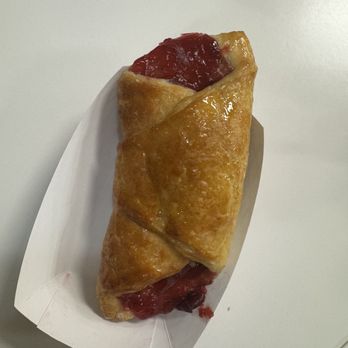 STRAWBERRY BAKERY CAFE - Updated January 2026 - 41 Photos & 18 Reviews ...