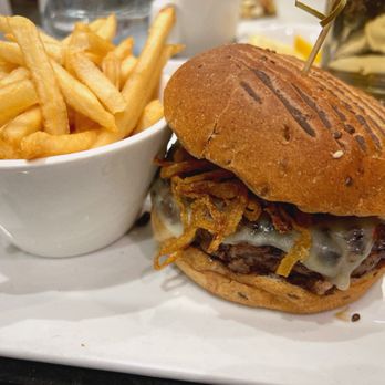 CHIT CHAT DINER - Updated October 2025 - 945 Photos & 911 Reviews - 515 ...