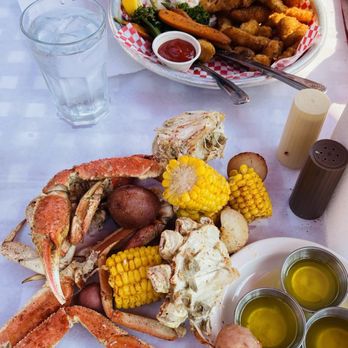 THE CRAB POT - Updated January 2025 - 3083 Photos & 2804 Reviews - 1301 ...