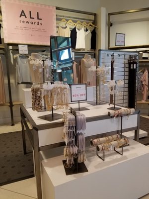 LOFT OUTLET - Updated September 2025 - 13 Photos - Woodburn Factory ...