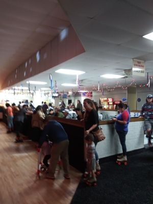 ROLLERLAND WEST - 15 Photos & 25 Reviews - 7325 Calmont Ave, Fort Worth ...