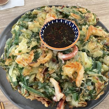 ZOOMAK KOREAN TAVERN - Updated November 2024 - 157 Photos & 46 Reviews ...