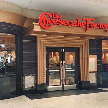 THE CHEESECAKE FACTORY - Updated May 2024 - 1417 Photos & 863 Reviews ...
