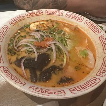 TIGER DEN - Updated December 2025 - 2125 Photos & 1376 Reviews - 9889 ...