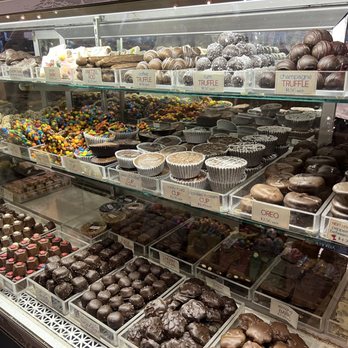 SAMUEL’S SWEET SHOP - Updated July 2024 - 174 Photos & 118 Reviews - 42 ...