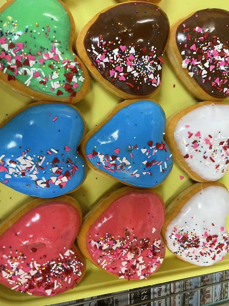 DONALD’S DONUTS - Updated December 2025 - 28 Photos & 24 Reviews - 668 ...