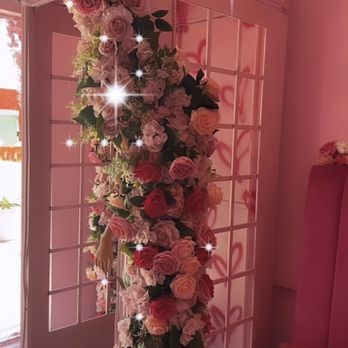 PINK & BOUJEE - Updated July 2024 - 577 Photos & 205 Reviews - 1908 E ...