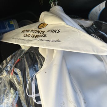 ZIPS CLEANERS - Updated October 2025 - 19 Photos & 19 Reviews - 5732 ...