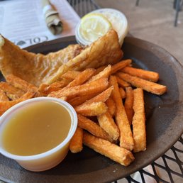 THE COLONY PUB AND GRILLE - Updated March 2025 - 65 Photos & 89 Reviews ...