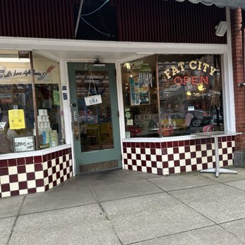 FAT CITY CAFÉ - Updated July 2025 - 204 Photos & 354 Reviews - 7820 SW ...