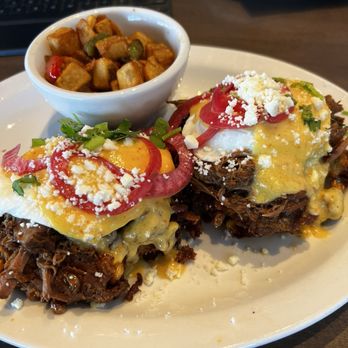 HASH KITCHEN - Updated May 2024 - 395 Photos & 175 Reviews - 264 East ...