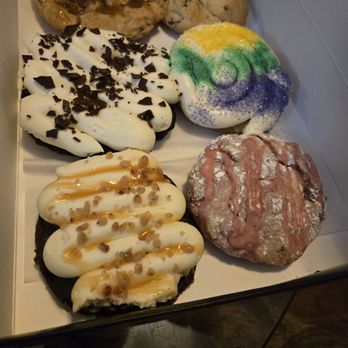 CRAVE COOKIES - Updated May 2025 - 83 Photos & 36 Reviews - 6592 N ...