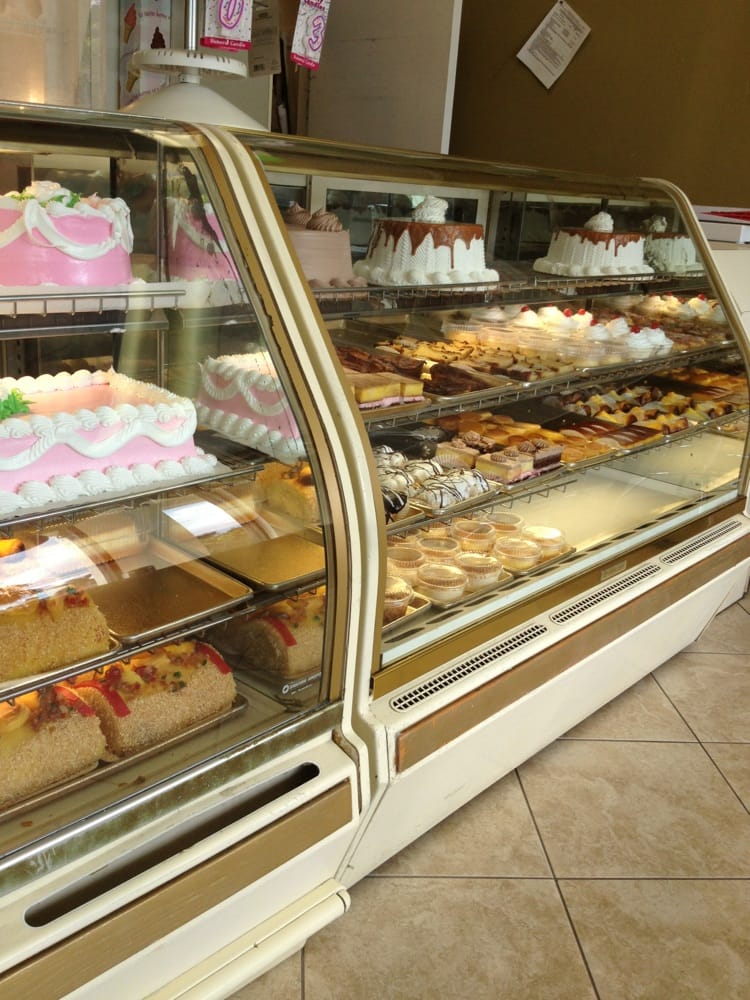 CHICA’S BAKERY - Updated December 2025 - 11 Reviews - 3553 W 76th St ...