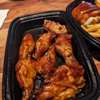 PORTER’S PUB - Updated December 2025 - 43 Photos & 21 Reviews - 19 ...