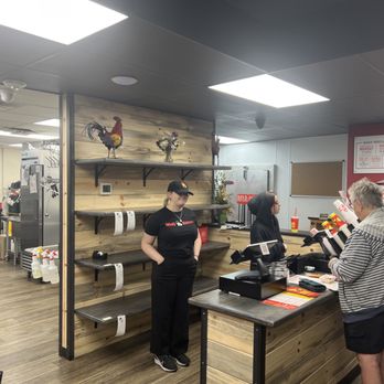 WING SHACK - Updated May 2025 - 31 Photos & 25 Reviews - 2690 28th St ...