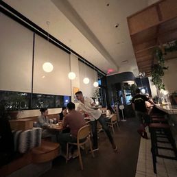 TWO HANDS - Updated December 2025 - 1089 Photos & 543 Reviews - 1011 ...