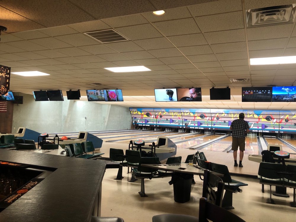 ROCK AND BOWL HALL OF LANE - Updated October 2025 - 10 Photos - 511 E ...