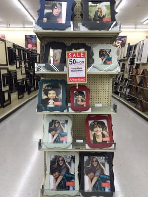 HOBBY LOBBY - Updated April 2026 - 30 Reviews - 5994 Barnes Rd ...