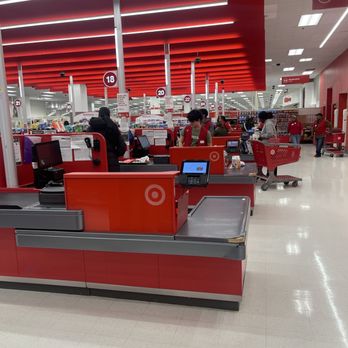 TARGET - Updated July 2025 - 282 Photos & 216 Reviews - 40 W 225th St ...