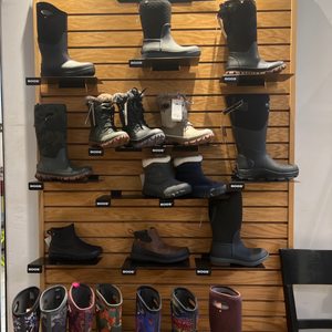 BOOT BARN - Updated May 2025 - 21 Photos - 1068 N. Muldoon Road ...