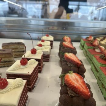 YAVA BAKERY AND CAFE - Updated July 2025 - 1058 Photos & 470 Reviews ...