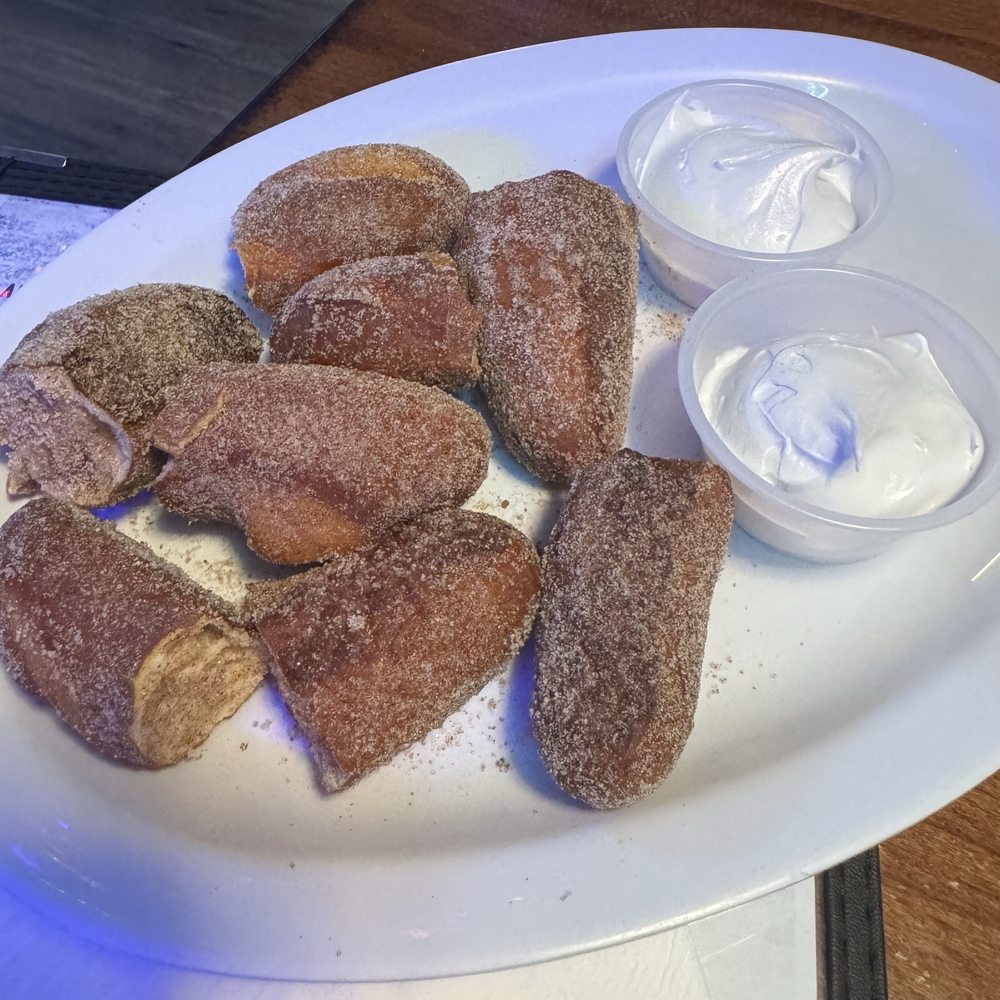 BG’S MAIN EVENT - Updated August 2025 - 28 Photos & 26 Reviews - 124 S ...