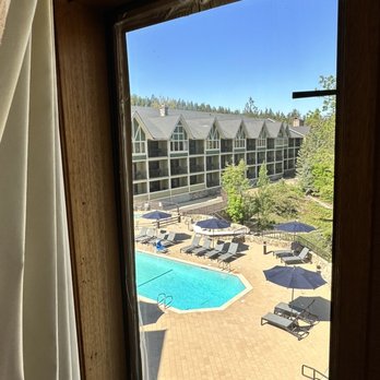 LAKE ARROWHEAD RESORT AND SPA - Updated May 2024 - 1197 Photos & 1089 ...