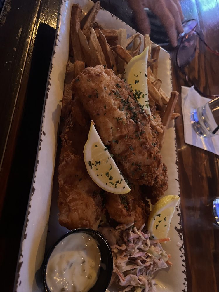 IRON HORSE BAR AND GRILL - Updated September 2024 - 39 Photos & 78 ...