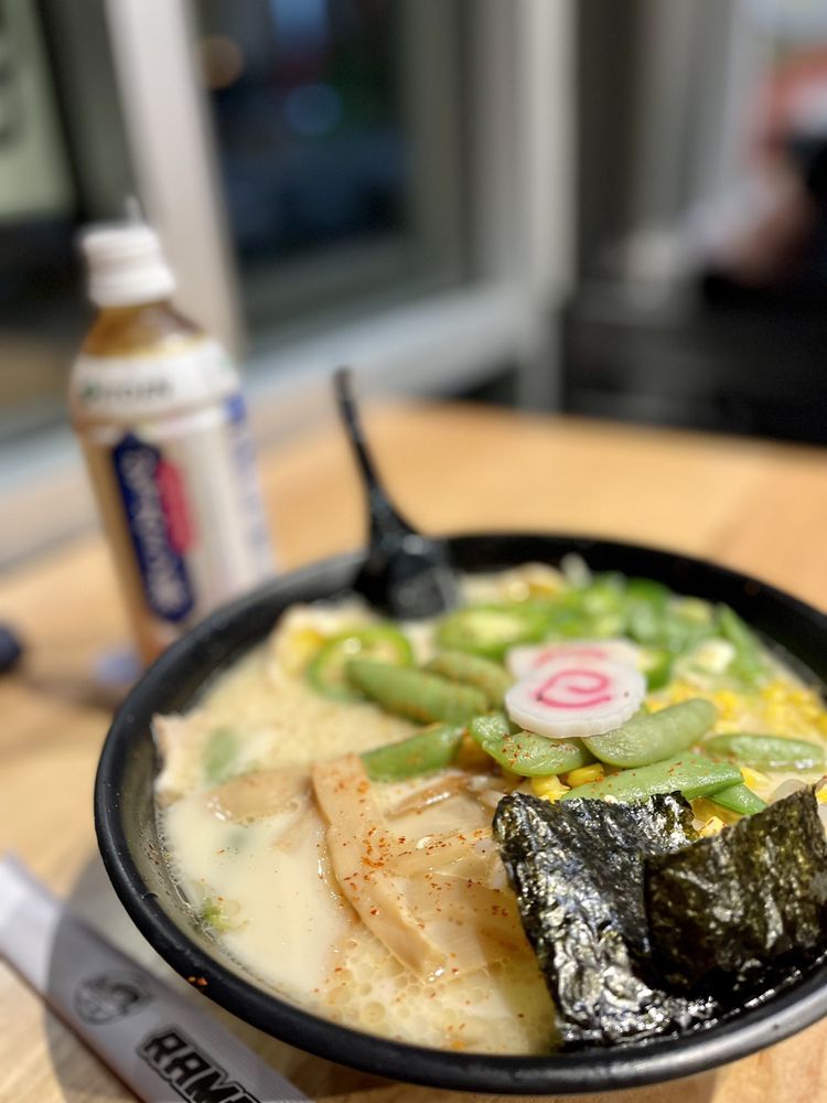 RAMEN HOOD - Updated May 2025 - 405 Photos & 437 Reviews - 15807 N ...