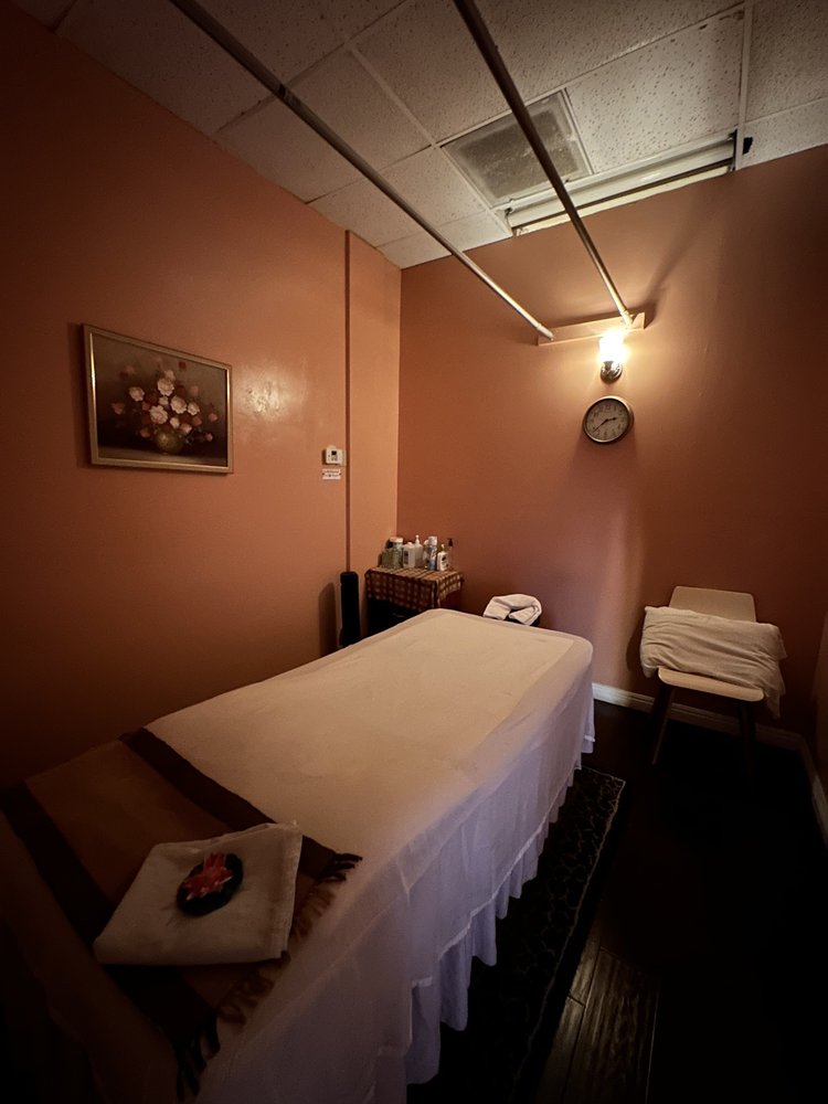 Relax Thai Massage Updated January 2025 26 Photos And 13 Reviews 21001 Sherman Way Los