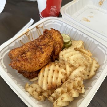 HOT CHICKEN TAKEOVER - Updated June 2025 - 571 Photos & 784 Reviews ...