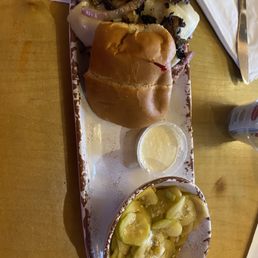 KOOKY CANUCK - Updated October 2025 - 788 Photos & 826 Reviews - 87 S ...