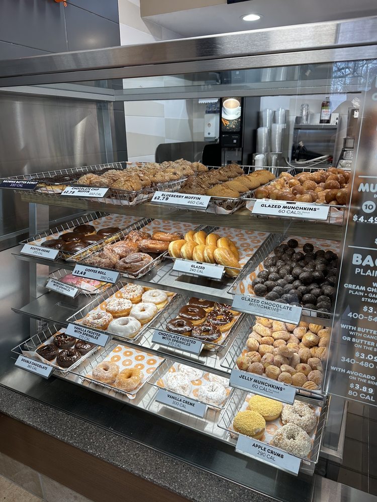 DUNKIN’ - Updated May 2026 - 21 Photos & 22 Reviews - 1320 Hutchinson ...