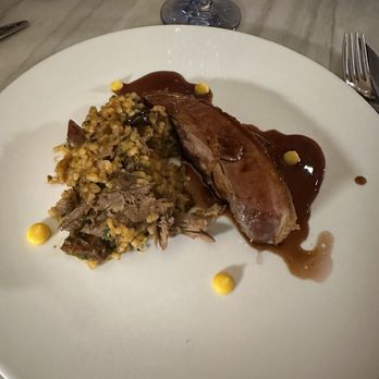 AMAR - Updated December 2025 - 164 Photos & 46 Reviews - 40 Trinity Pl ...