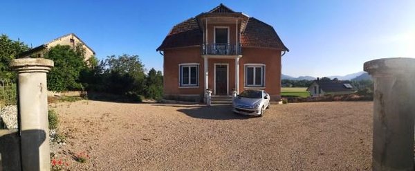 LA MAISON FLEUR DE FRANGIPANIER - 205 Rte de Yenne, Saint-Genix-les ...