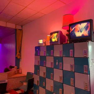 AMAZING FUN CENTER - Updated January 2025 - 13 Photos & 14 Reviews ...