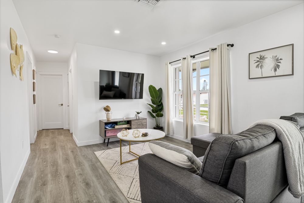 EVERVIEW STUDIOS - Updated June 2024 - Miami, Florida - Real Estate ...