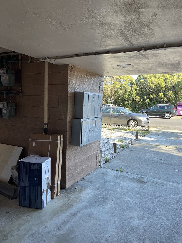 FEDEX DISTRIBUTION CENTER - Updated July 2024 - 60 Photos & 229 Reviews ...